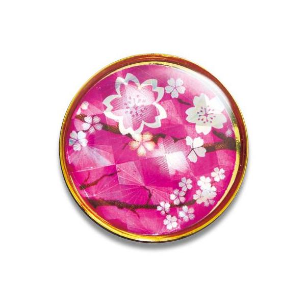 ■カラー：ピンク■直径/約2.2CM、厚さ/約3MM■スチール■マグネット式マーカーホルダーに装着可能キラキラフィルムが輝く！和風の雅マーカー。晴れた日に輝くホログラム加工。季節によって使い分けても◎。