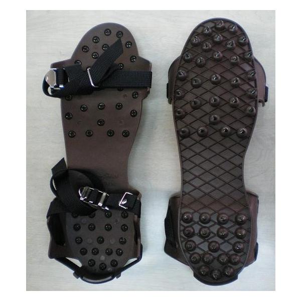 TAPPING SPIKES DEX Lタッピングスパイク　ＤＸ Ｌ●待望のＬサイズ登場●ウエダーやブーツの上からでも装着可●適合　２５．５　〜　２８ｃｍ●材質　ナイロン●100ｘ300ｍｍ※画像はイメージです。商品スペックは上記の通りです。