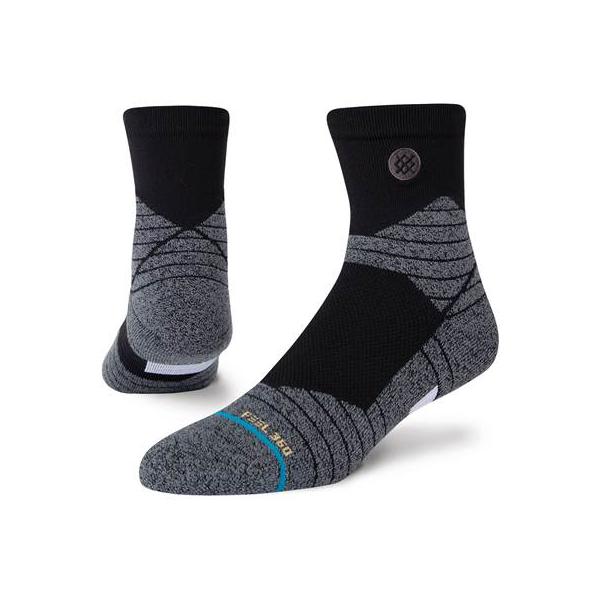 ■カラー：ブラック■サイズ：M■素材:ナイロンブレンド(ナイロン60%・ポリエステル30%・コットン7%・ポリウレタン3%)■スタイル：クォーターSTANCE バスケット　競技用ソックス。耐久性を持つ永久保証付素材『インフィニット』を磨耗の...