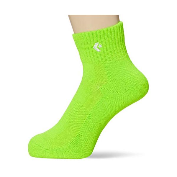 ■カラー：ライム■サイズ：21-23■ポリエステル・綿・ナイロン・ポリウレタンリーズナブルなバスケットソックス。ニューアンクル丈(13.5CM)でハイカットのシューズを履いてもソックスは隠れません。バスケットボールレギュレーションに適応して...
