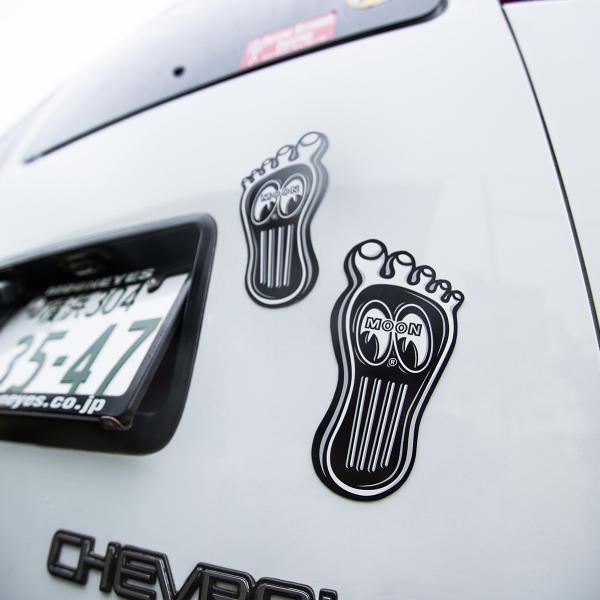 MOON Surfer Gas Pedal Decalムーン サーファー ガス ペダル デカールMOONEYES Genuine Product の一つであるベアフット ガスペダルがビッグサイズとスモールサイズのデカールになりました。シンプ...