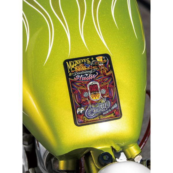 MOON Signs &amp; Pinstriping Studio Stickerムーン サイン &amp; ピンストライピング ステューディオ ステッカー日本のピンストライパーのパイオニア、Hiro "Wildman" 石井が手がけた...