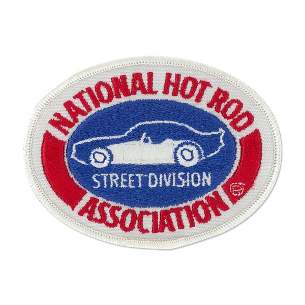 US Patches当時のビンテージパッチです。デザイン / サイズ3:NHRA STREET DIVISION / 10.3cm×7.7cm★ From USA ★＊商品品質は当時物の為、裏糊が付いていても粘着力はございません。予めご了承...