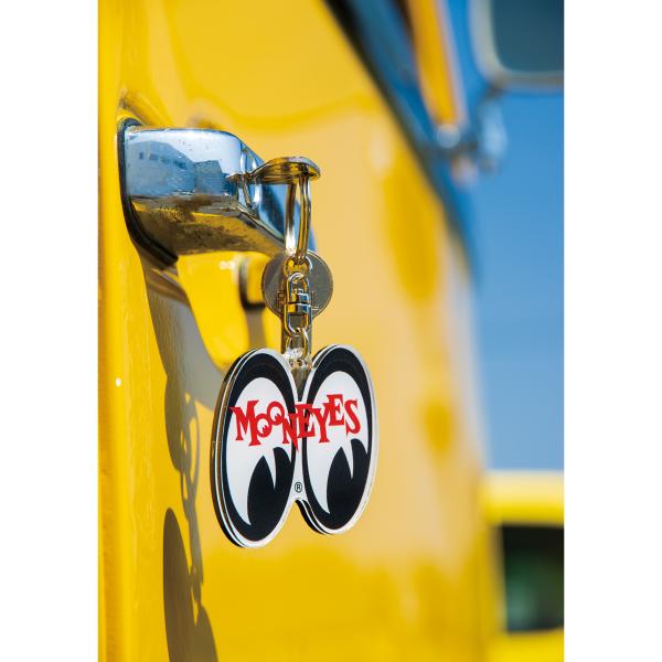 Pointy MOON Logo Acrylic Key Ringポインティ ムーン ロゴ アクリル キーリング本牧通り側の MOONEYES Area-1 のエントランスで、皆さんを Welcome する MOON アイシェイプ ロゴのア...