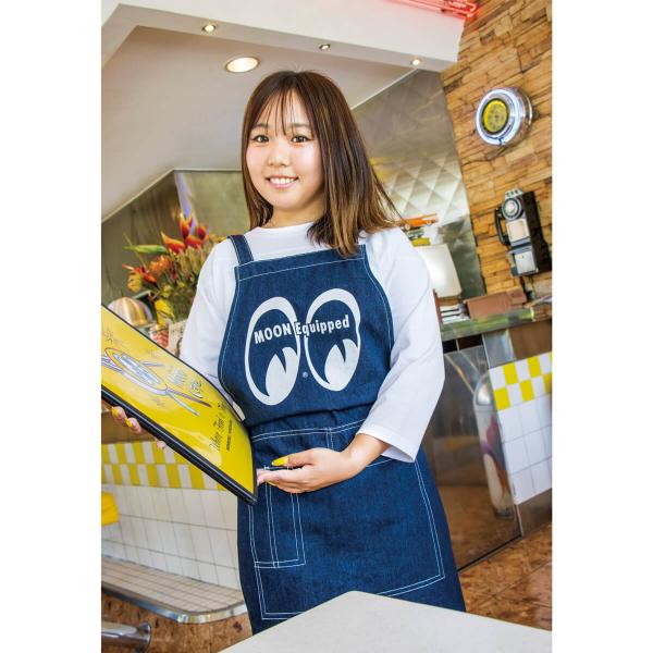 MOON Equipped Canvas Apron Denimムーン イクイップド キャンバス エプロン デニムMOON Equipped のアイシェイプ ロゴがフロントに大きく入った、実用性抜群のデニム エプロンです。裾にもワンポイント...