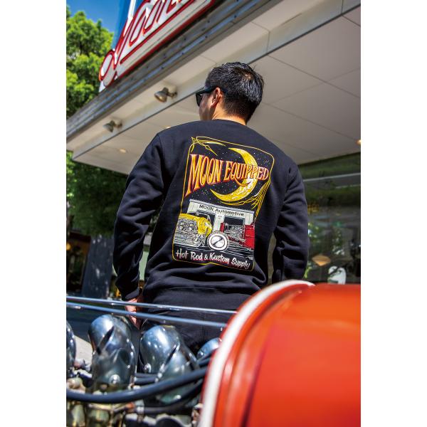 MOON Automotive Garage Sweatshirtムーン オートモーティブ ガレージ スウェットシャツM-XLサイズ 6,820円(6,200円)、XXLサイズ 7,920円(7,200円)クレセント ムーンに照らされた 1...