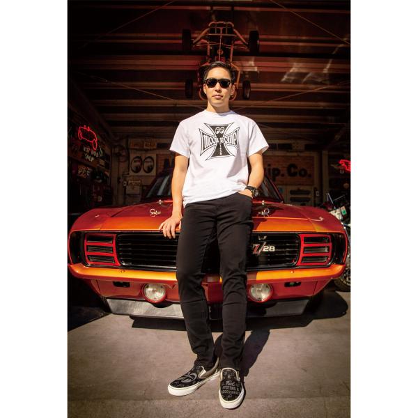 MOON Equipped Iron Cross T-shirtムーン イクイップド アイアン クロス TシャツS~XLサイズ 4,290円(税込)、XXLサイズ 4,950円(税込)モノトーン カラーでクラシカルな MOON Equipp...