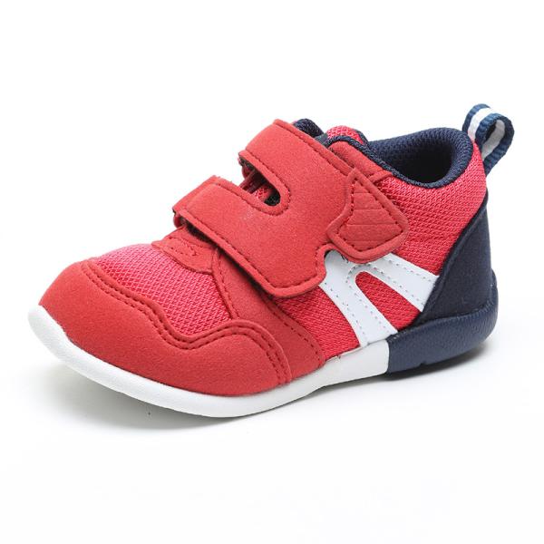 【発売日：2020年08月05日】ムーンスター 子どもの足の正しい成長をサポートする機能を搭載したのベビーシューズです。甲周りが幅広の3Eワイド設計です。子どもの足の成長をサポートする「4つの機能」に加え、抗菌防臭効果のあるカテキンも搭載し...