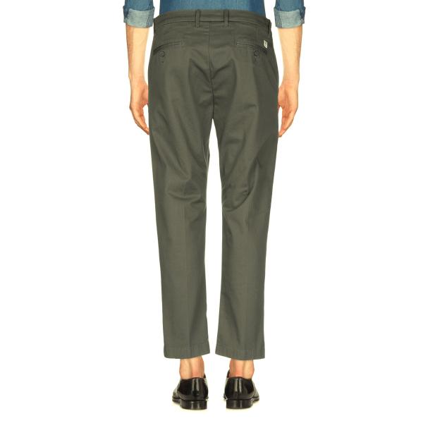 CLOSED Japanese Fabric Chino Trousers至高の素材が紡ぐ、静謐な色気。欧州の感性と日本の技術が共鳴した、CLOSED（クローズド）のチノトラウザーズ。手に触れた瞬間に伝わるのは、サラリと滑らかで、それでいて...