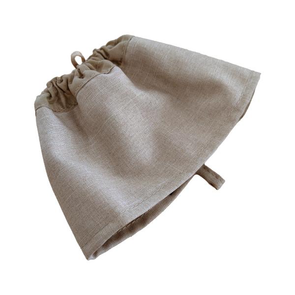 【商品概要】当社人気の「KIRAKU（キラク）」エプロンカラーにてアームカバーが登場。 ゴムでしっかり絞られた袖口が、服のずり落ちを防止します。 家事や洗顔時などに水や汚れから服を守るために最適です。 服の厚みやデザインによってカバーが装着...