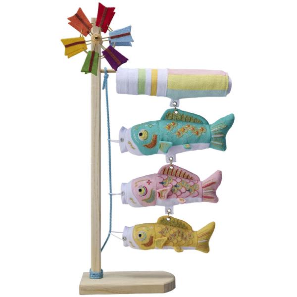 《室内鯉飾り　つるし鯉物語（Sタイプ）》★可愛らしいその姿で見る者を楽しませてくれる室内用鯉飾り◎お部屋に飾って季節を楽しみましょう。◎贈り物・プレゼント・ギフトに最適!!サイズ：高さ46cm
