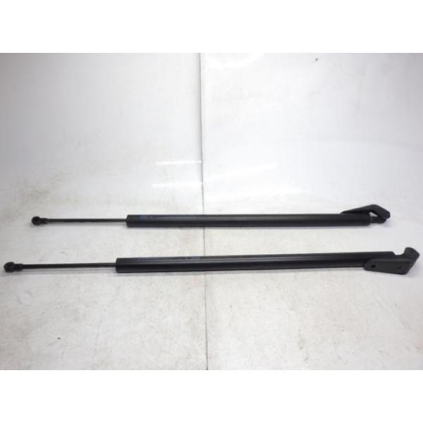 **** 商品説明を必ずご確認ください ****部品管理番号：230928000177250部品名：バックドアダンパー部品区分：リサイクル品管理品番：236391車名：セレナ車両タイプ名：5DBOXワゴン通称型式：EDRARPVC26GDA...