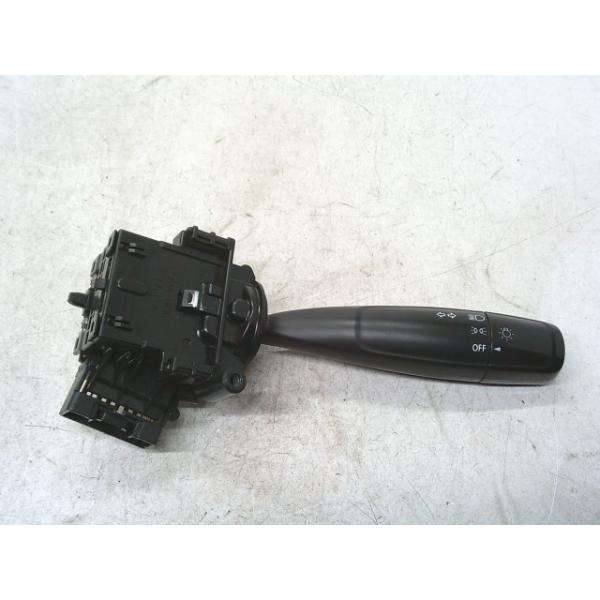 **** 商品説明を必ずご確認ください ****部品管理番号：251125000261500部品名：ディマースイッチ部品区分：リサイクル品管理品番：247315車名：エブリィ車両タイプ名：ケイバン通称型式：DA17VEVAD-D2認定型式：...