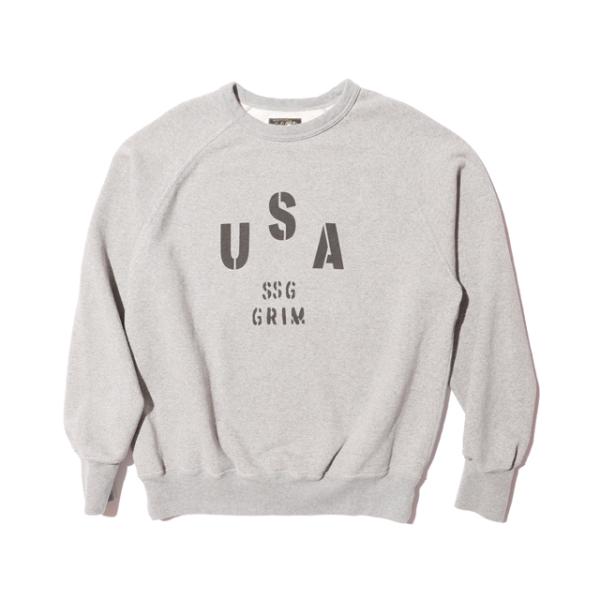 コリンボより裏毛ボディを使ったスウェットシャツ。袖付けはラグランスリーブのオールドスタイルの形で仕上がっています。着込むほどに風合いも増していくスウェットで、裏毛側は起毛処理していないタイプですので、3シーズンは万能にお使い頂けます。季節に...