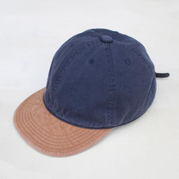 HIGHER/ハイヤー CHINO × OXFORD BRIM FADED CAP NAVYハイヤーより本体にチノ素材とブリムにオックス素材を使った６枚パネルのキャップ。異なる2トーンの素材感を活かした雰囲気が魅了的です。チノ・オックス共に...