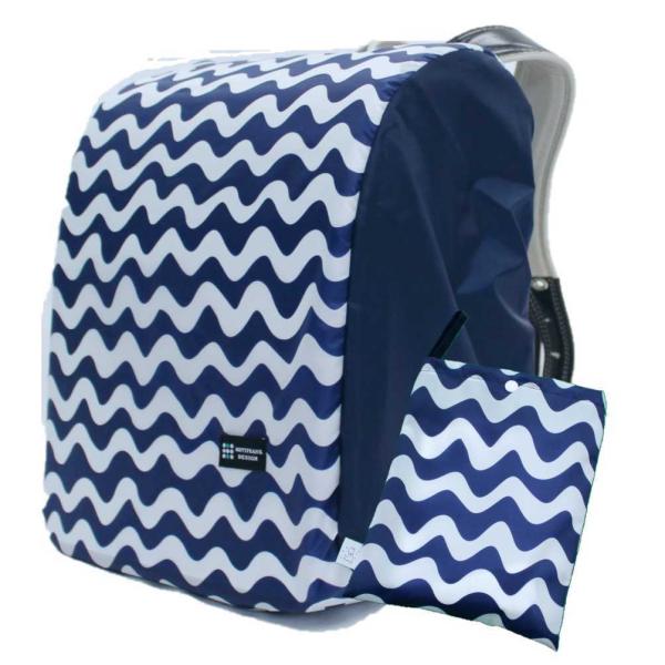 サイズ：フリー　A4ファイル対応の大きめランドセルもOK素材：撥水ナイロン生地　（撥水生地ですが、完全防水ではございません）ゴムがくるりと入っていて、ランドセルにすっぽりかぶせるだけなので、低学年でも着脱しやすいです。横からの雨や雪の侵入も...