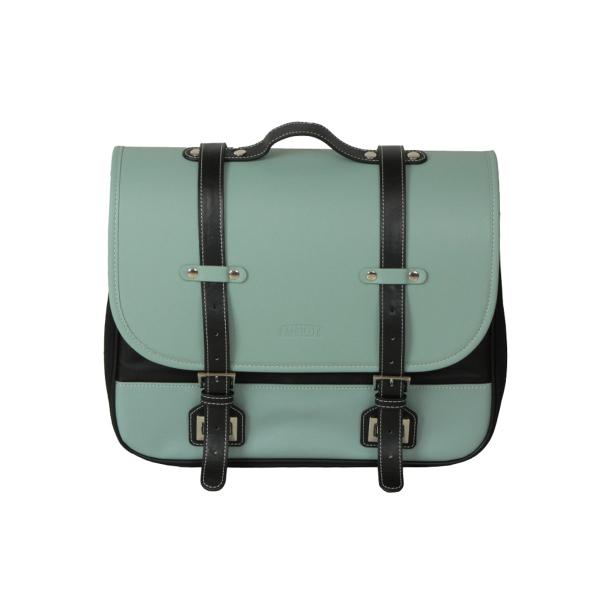 ■適合車種■・汎用上部の取り付けベルト2か所、下部の取り付けコード2か所で固定します。裏面中央部にある黒い帯にバッグサポートを差し込むとより安定します。※本製品を使用するには、市販のバッグサポートが必要です。※汎用品ではありますが、車種や仕...