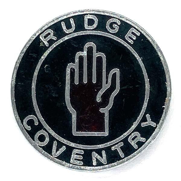 1984年にイギリス コベントリー(COVENTRY)で設立された自転車メーカーで、後にオートバイメーカーとしても名を馳せた、ラッジ・ウィットウォース(Rudge-Whitworth)をモチーフにしたビンテージ ピンバッジです。サイズ(直径...