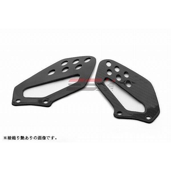 ■適合車種・BMW S1000RR 2009-・HP4 2011-2014■商品説明・航空機などにも使われているプリプレグ(炭素繊維に樹脂を含浸させたシート状のもの)を使用し、バキュームパッキング処理し、オートクレーブで焼き上げる ドライカ...