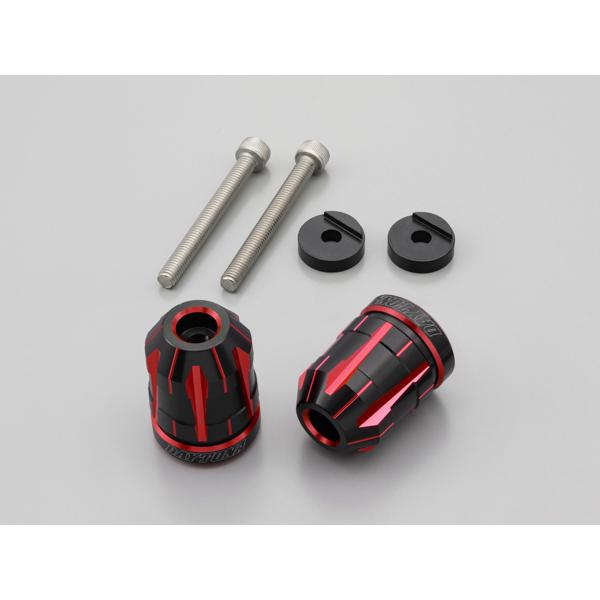 アルミの無垢素材から繊細で丁寧な加工で削り出し、2色のコントラストがきわだつデュアルアルマイトで仕上げました。※本体はアルミ製です。メーカー別ハンドルに対応したアタッチメントはスチールスクラッチをモディファイしエッジを効かせた幾何学模様をイ...