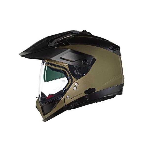 機動隊の防弾盾にも使用されているLEXAN(ポリカーボネート)を素材に採用することで、軽さと耐衝撃性を両立。安全基準は欧州のCE規格と日本のSG規格の両方をクリアしています。高い衝撃性能を確保することで、転倒時の衝撃からライダーの頭を保護し...