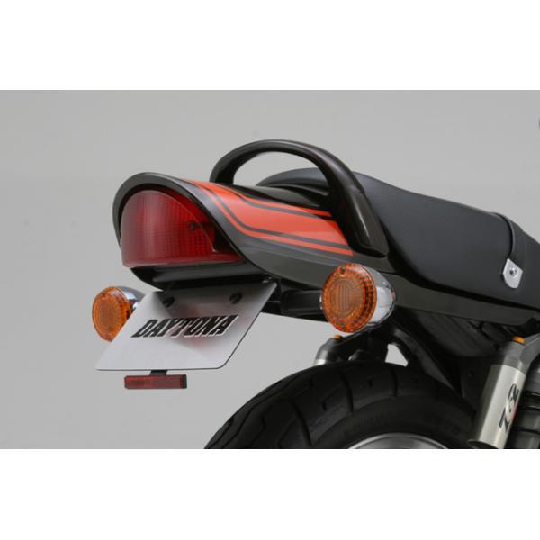 ※キャンセル不可商品です※メーカー在庫欠品の場合お時間をいただきます。（メーカー生産状況により納期日程が変動する場合がございます）※純正及び市販ウインカー(M10)取付可能。スペースはありますが、車載工具は固定できません。スッキリしたリヤ回...