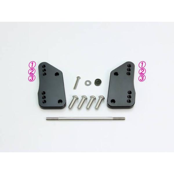 ☆メーカー：ハリケーン(大阪単車用品工業)☆●商品種別：バイク用品＞ステップ、ペダル＞バックステップ●タイプ：ブラックアルマイト●アルミ合金削り出し ステンレス製チェンジロッド付き●ノーマルステップホルダーのまま、3段階のポジション変更が可...