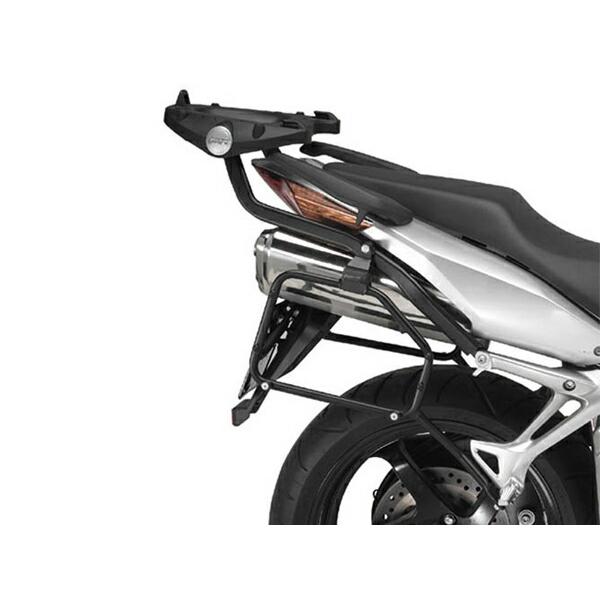 適応車種にGIVIトップケースを装着するために必要。ベース別売りのため、モノキーケースを取り付けるならM5（またはM7）、モノロックケースを取り付けるならM5M（またはM6M）を別途ご購入ください。※このサイトの商品説明、注意事項は概要のみ...