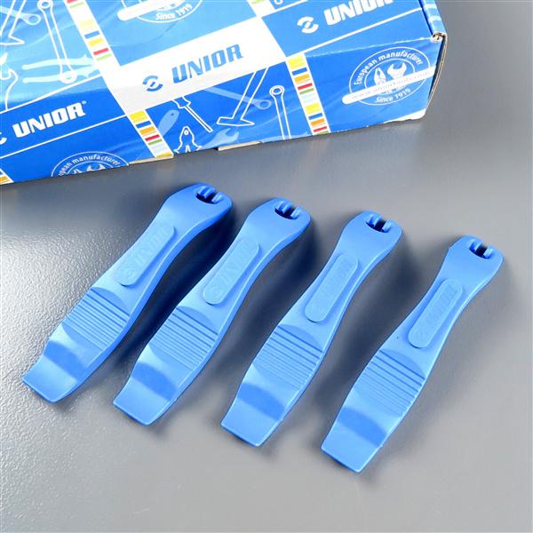 メーカー ：UNIOR/ユニオール品番 ：621984-4定価(税込) ：770円在庫限りのアウトレット品です。展示、保管の際についた若干のキズ、パッケージの痛み等がある場合がございます。メーカー保証はございませんが、初期不良が確認された場...