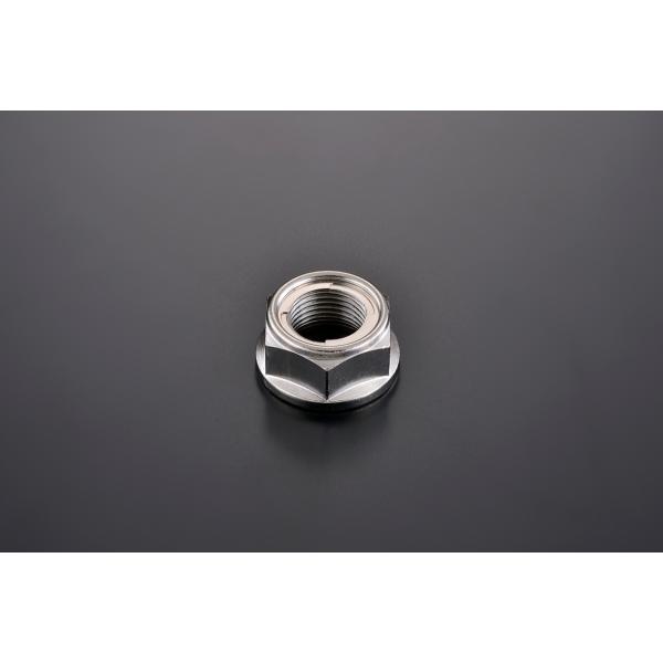 メーカー：OVER Racing×KOOD -オーヴァーレーシング/KOOD-・ナットサイズ：M18 P1.5・三層メッキ処理仕上げ・OVER×KOOD リアアクスルシャフト用OVER×KOOD用オプションとして三層メッキ仕様のアクスルナッ...