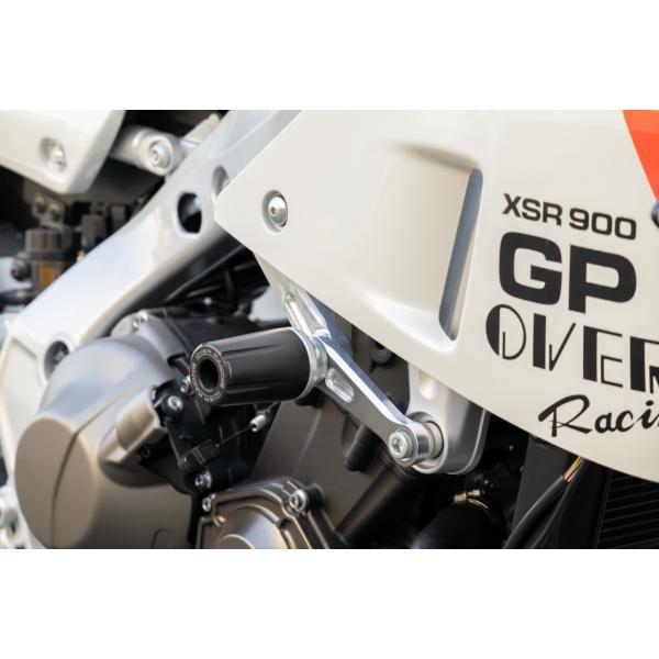 対応車種 ［XSR900GP(24-)/YAMAHA(ヤマハ)］メーカー：OVER Racing -オーヴァーレーシング-[スライダー]※純正OPアンダーカウル対応 併用可能です。左右セットアルミ削り出しベースプレートシルバーアルマイトし仕...