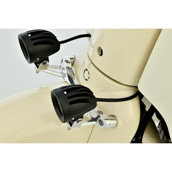 対応車種 [スーパーカブC110(22-)/HONDA(ホンダ)]メーカー：OVER Racing -オーヴァーレーシング-・シルバーアルマイト仕上げ・取り付けボルト類付属※フォグランプ本体は付属しません。推奨:キタコ製LEDシャトルビーム...