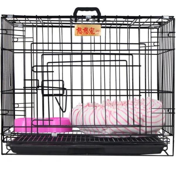 機能的で丈夫なペットケージです！開閉場所が2ヶ所あり、家の中でも車の中でも簡単にワンちゃんが出入りできます。ご自宅、ペットホテル・ペットショップにも♪サークルと違い天板がついておりますので、ペットが飛び出すこともなく安心です。本体はネジ等を...