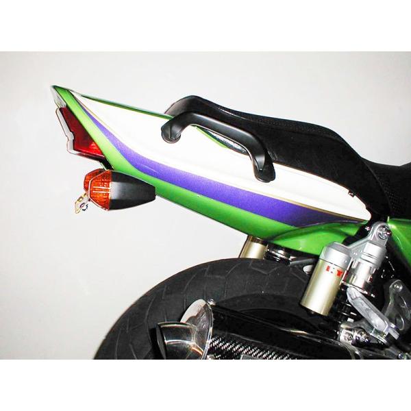 【商品説明】純正のフェンダー周りをレース車両のイメージに近づける、フェンダーエリミネーターキットです。丈夫なステンレス製。【適合車両】ZRX1100　1999〜2000年ZRX1200R　2001〜2006年【メーカー】コンペティション ワ...