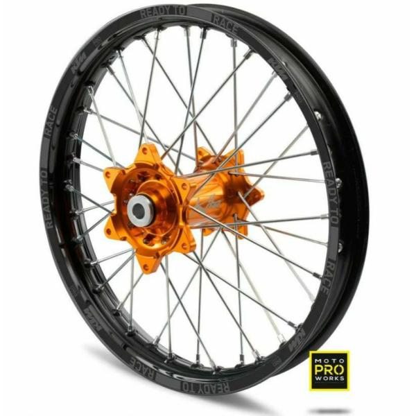 スウェーデンのグラフィックキットメーカーMOTO PRO WORKS製のリムステッカー。厚みのある品質の高い素材を使用しており、傷にも強い商品となります。KTMとの公式ライセンスを取得しており、印刷されるロゴは純正デザインの物。最新の技術を...