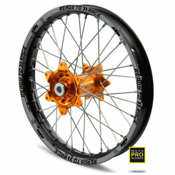 スウェーデンのグラフィックキットメーカーMOTO PRO WORKS製のリムステッカー。厚みのある品質の高い素材を使用しており、傷にも強い商品となります。KTMとの公式ライセンスを取得しており、印刷されるロゴは純正デザインの物。最新の技術を...