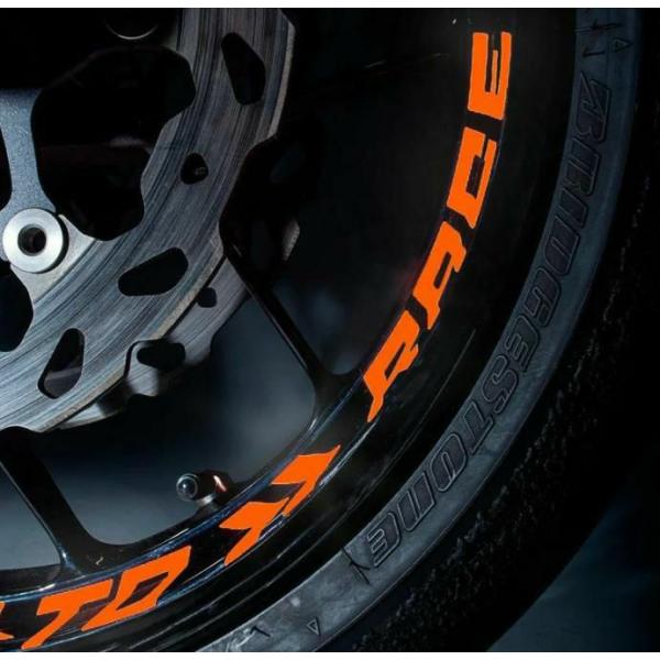 スウェーデンのグラフィックキットメーカーMOTO PRO WORKS製のホイールグラフィック。KTMとの公式ライセンスを取得しており、印刷されるロゴは純正デザインの物。最新の技術を使い、100％自社での生産及び印刷を行っています。カラー /...