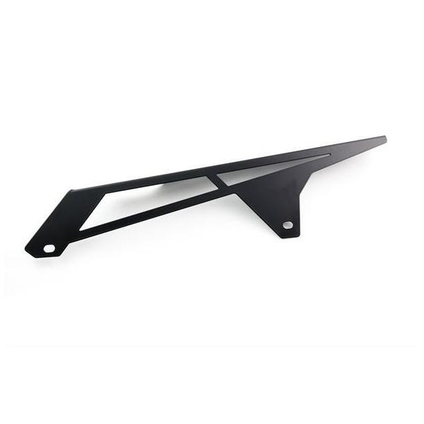 【商品説明】パウダーコート処理されたステンレス製のチェーンガードチェーンのグリスが飛び散らないように作られています。また、チェーンが切れたとき、にチェーンをキャッチするように設計されており、バイクやライダー、同乗者へのダメージを防ぐのに役立...