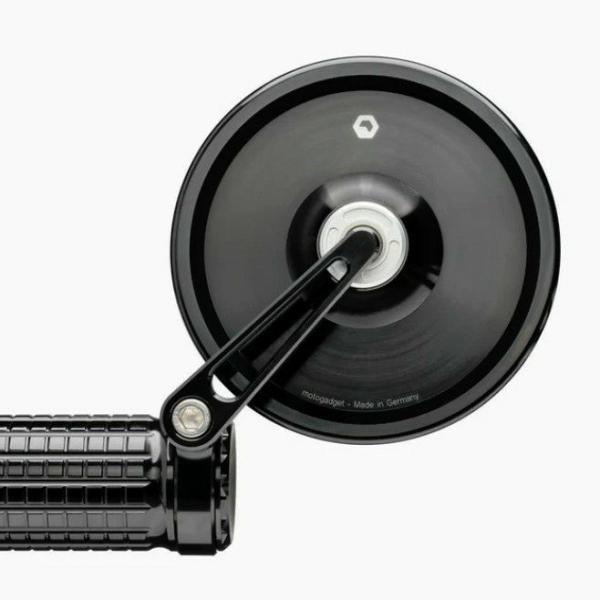 【商品説明】モトガジェット mo-View バーエンドミラー。ガラスを使わずに、金属を極限まで研磨し、鏡のように反射させています。特殊なコーティングで酸化、腐食、傷に耐性を持たせています。車検にも対応しています。１ケ売りです。ペア販売ではあ...