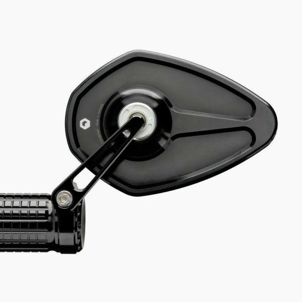 【商品説明】モトガジェット mo-View バーエンドミラー。ガラスを使わずに、金属を極限まで研磨し、鏡のように反射させています。特殊なコーティングで酸化、腐食、傷に耐性を持たせています。車検にも対応しています。【適合】汎用品7/8インチ-...