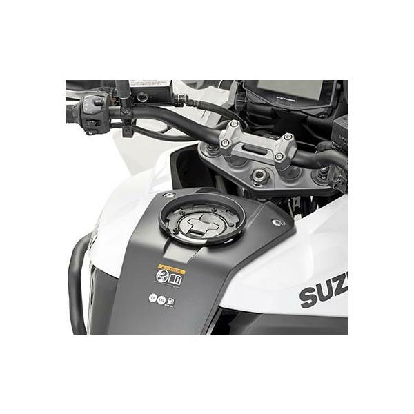 【説明】デザイン、機能、耐久性から高い支持を得ているイタリアンメーカーGIVI(ジビ)の、スズキ Vストローム800/1000/1050 GSX-8S/R GSX-S1000等用 TANKLOCK/TanklockED タンクバッグアタッチ...