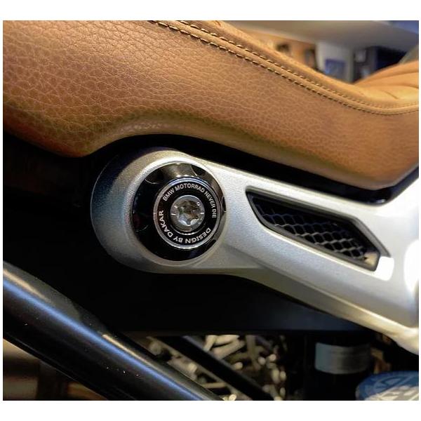 【商品説明】Dkdesignのシートサイドカバーボルト。CNCアルミニウム、アノダイズド加工ステンレスボルト。簡単に装着可能です。＊参考のため、他カラーの画像を掲載している場合がございます。【適合車種】BMW2014-2017-2021-R...