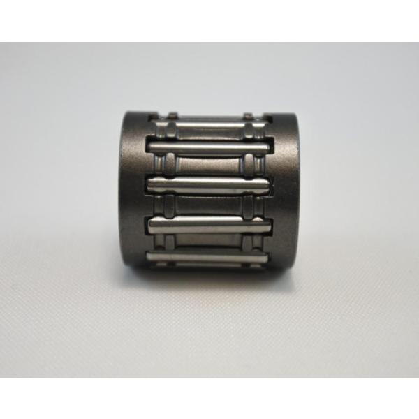 【商品説明】完全新品のベアリングです。最新の素材と製造技術を用いて製造されており、純正品と同等以上の性能を確保しています。純正品の品番を参考にしていますので、正確な適合を確認できます。OEM/13033-027【適合】1972-1975年 ...