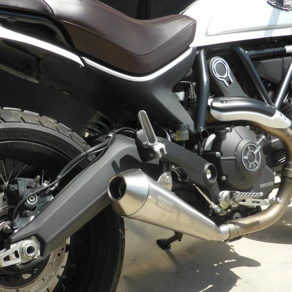 【商品説明】イタリアのマフラーメーカー、MASS Exhaust(マス エキゾースト)のドゥカティ スクランブラー800用ステンレス スリップオンマフラーです。素材の品質と細部の溶接に注意を払われたハンドメイド製品は、長期間にわたる信頼性と...