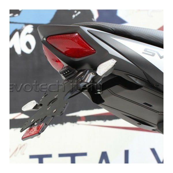 【商品説明】スズキ SV650/X用、EVOTECHのフェンダーレスキット。フェンダーレスにすることで、リア周りがスッキリし、スポーティーな印象に。Evotechのナンバープレート ホルダーは、非常に軽量で、レーザーカット アルミニウムをブ...