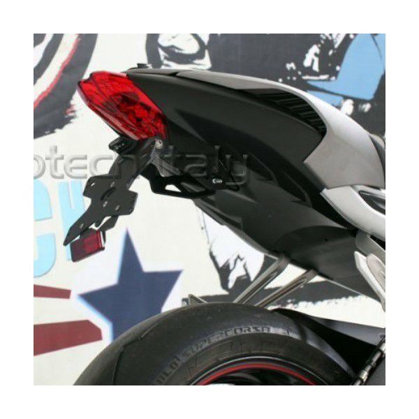 【商品説明】トライアンフ ストリートトリプル765R/S/RS用、EVOTECHのフェンダーレスキット。フェンダーレスにすることで、リア周りがスッキリし、スポーティーな印象に。Evotechのナンバープレート ホルダーは、非常に軽量で、レー...