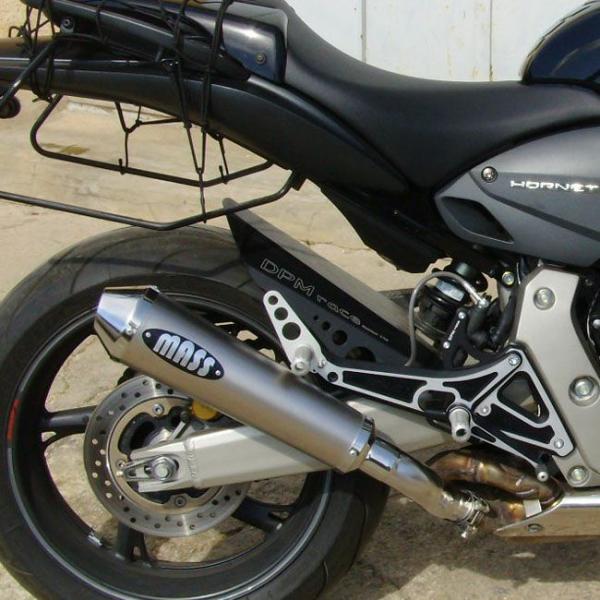 【商品説明】イタリアのマフラーメーカー、MASS Exhaust(マス エキゾースト)のCB600F ホーネット600用チタン スリップオンマフラーです。最先端の製造技術とハイレベルなデザインによって、パフォーマンスと美的外観の理想的な組み...