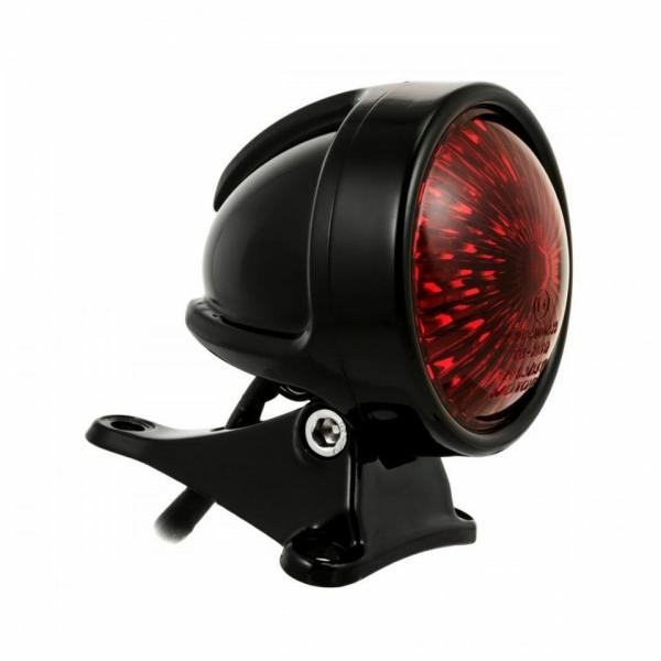 【商品説明】イギリスのメーカー Motone(モートーン)製のクラシックなミニベイツLEDテールライト。ブラケットは、アルミダイキャスト製のグロスブラック塗装。LEDテールライトは、Eマーク付きでランニングライト、ブレーキライトとして機能し...