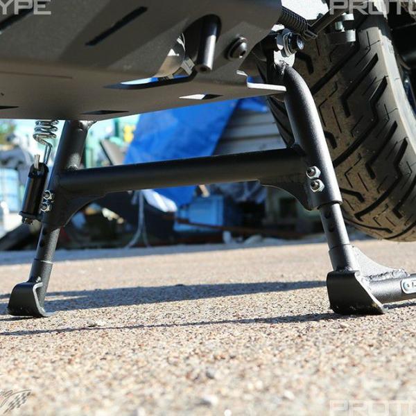 【商品説明】エリミネーター用のセンタースタンドメンテナンスに便利なセンタースタンド。多段階に高さを調整できるので、ローダウン車両におすすめです。材質スチール製ブラックパウダーコート仕上げ【カラー】ブラック【適合】カワサキELIMINATOR...