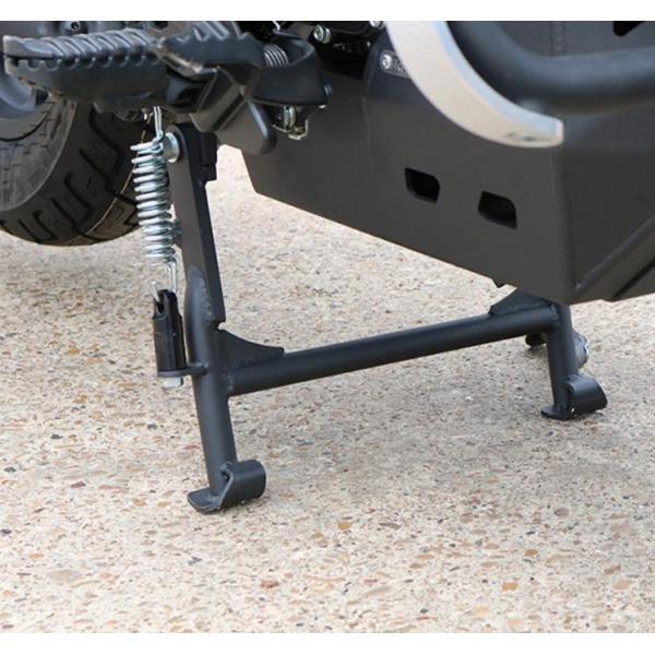 【商品説明】T-REX製 レブル250/500用 センタースタンド。サイドスタンドとのクリアランスを維持しながらセンタースタンドを取り付けられます。  サイドバッグやサイドケース等を使用する場合、センタースタンドがあると便利。   またメン...